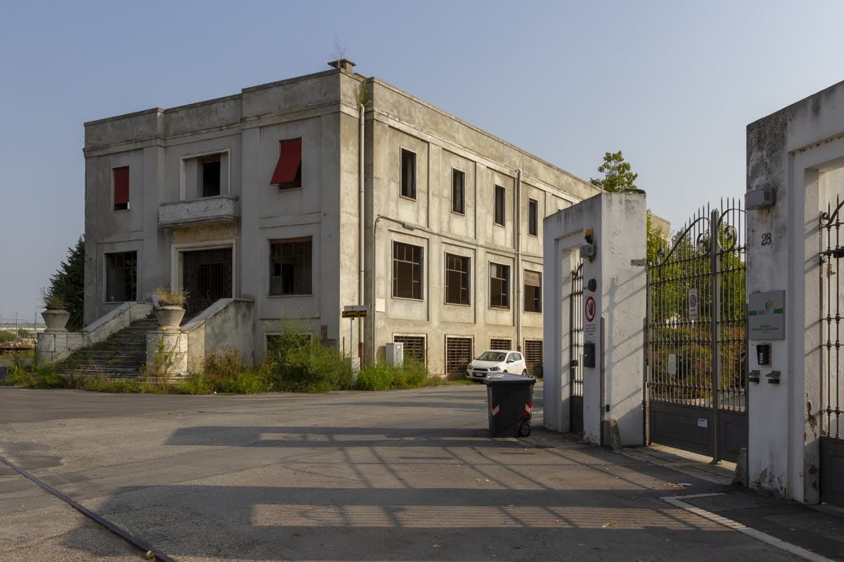 Giacomo Fauser. Un Inventore Geniale. - Monumentale Novara